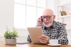 Cellphone Guide for Older Adults - AgingInPlace.org